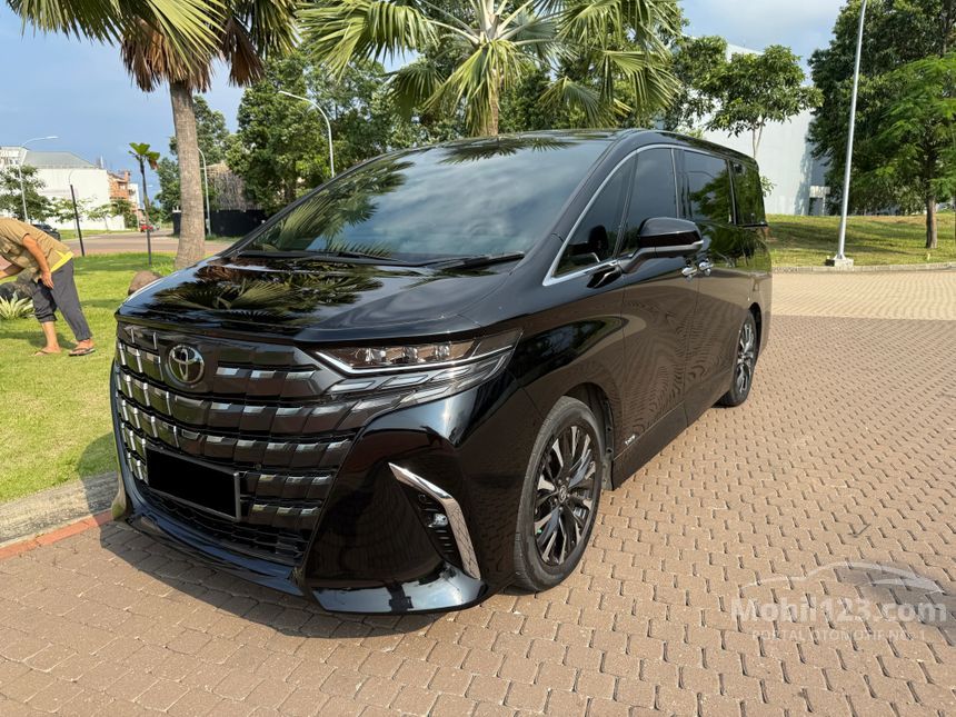 Jual Mobil Toyota Alphard 2023 HEV (Premium Color) 2.5 di DKI Jakarta ...
