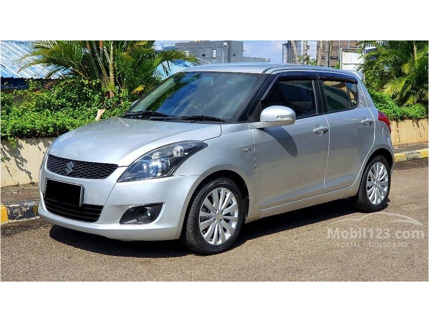 Jual Mobil Suzuki Swift 2016 GS 1.4 di DKI Jakarta Automatic Hatchback ...
