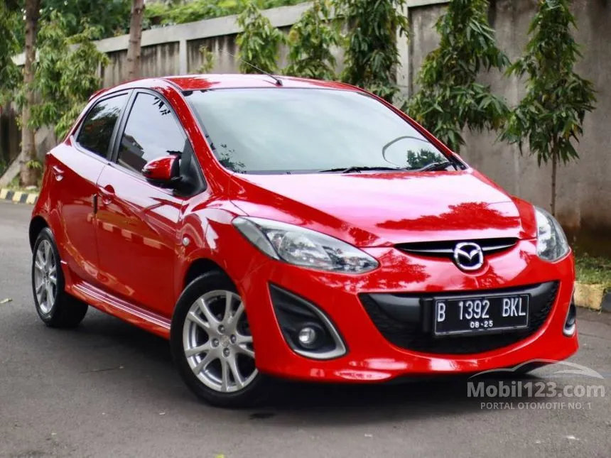 Jual Mobil Mazda 2 2010 R 1.5 di DKI Jakarta Automatic Hatchback Merah ...