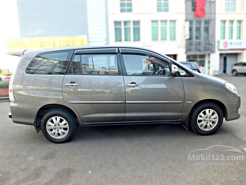 Jual Mobil Toyota Kijang Innova 2011 V Luxury 2.0 di DKI Jakarta ...