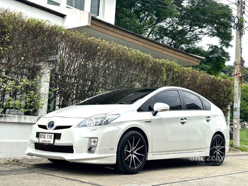 2013 Toyota Prius 1.8 (ปี 09-16) Hybrid Standard grade Hatchback for ...