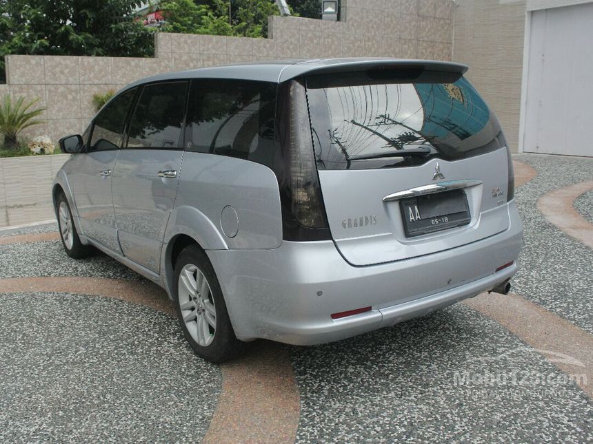 Jual Mobil Mitsubishi Grandis 2008 GT 2.4 di Yogyakarta Automatic MPV ...
