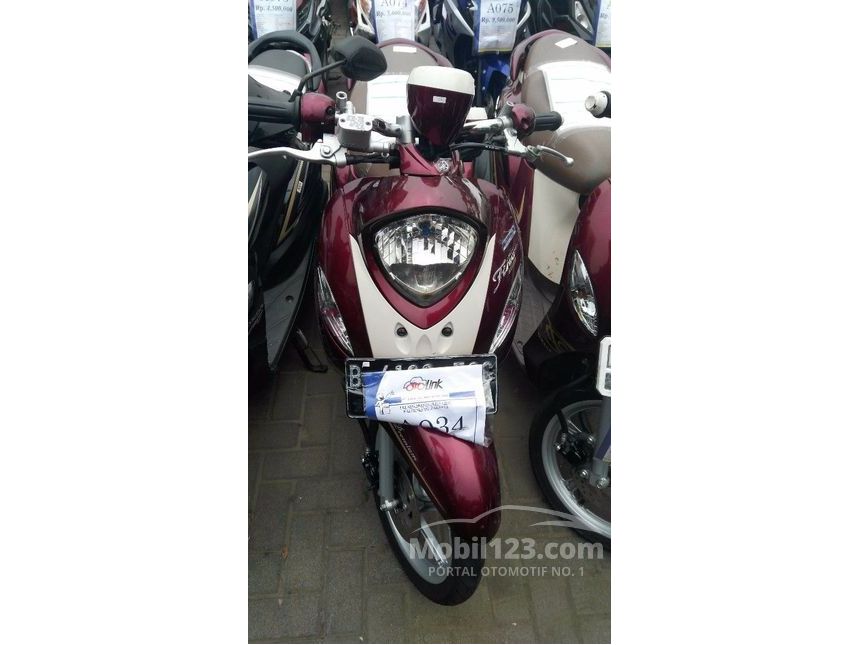 Jual Motor Yamaha Fino 2016 0.1 di DKI Jakarta Automatic Others Ungu Rp ...
