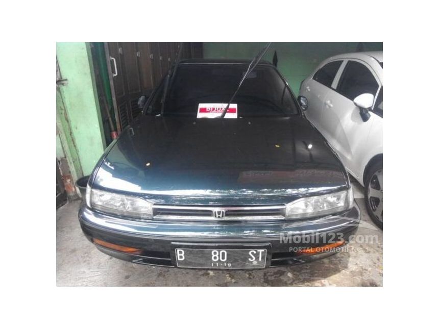 Jual Mobil Honda Maestro 1993 2.0 di DKI Jakarta Manual Sedan Hitam Rp ...