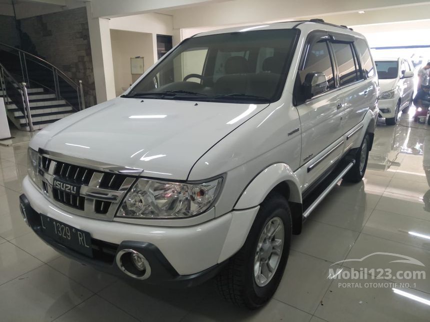 Jual Mobil Isuzu Panther 2014 GRAND TOURING 2.5 di Jawa Timur Manual ...