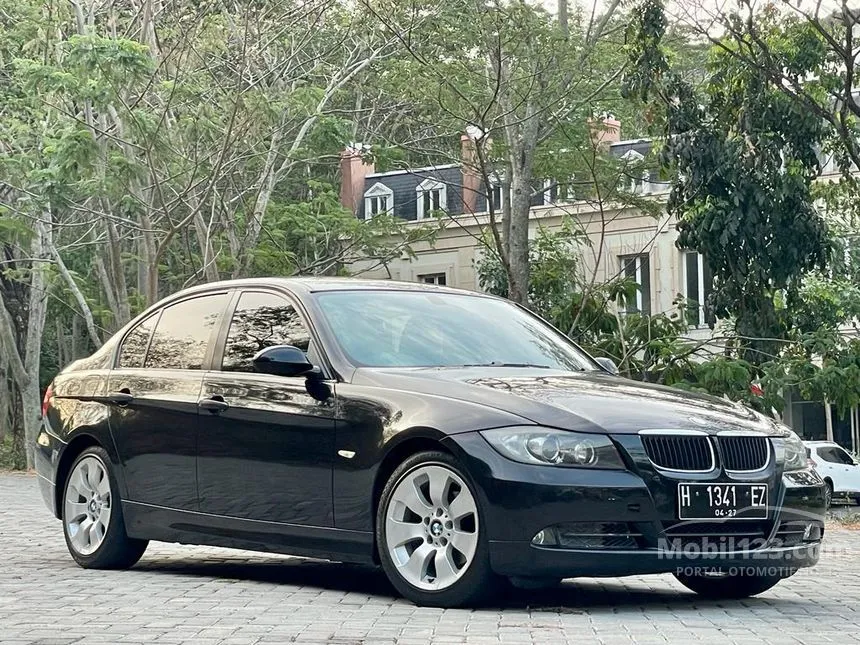 Jual Mobil BMW 320i 2006 2.0 di Jawa Tengah Automatic Sedan Hitam Rp 125.000.000 - 12576515 ...