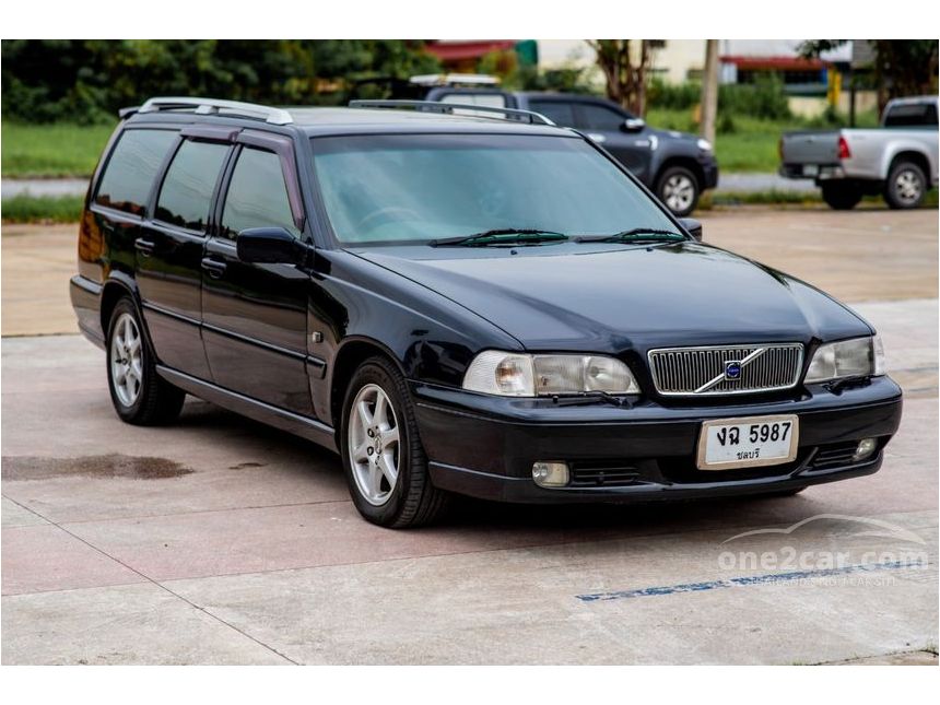 Volvo V70 2000 2.3 in ภาคตะวันออก Automatic Wagon สีดำ for 179,000 Baht ...