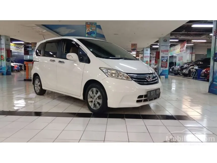 Jual Mobil Honda Freed 2013 S 1.5 di Jawa Timur Automatic MPV Putih Rp 155.000.000 - 11363715 ...
