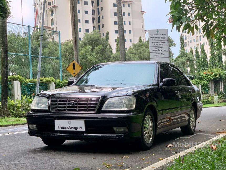 Jual Mobil Toyota Crown 2000 Royal Saloon 3.0 di DKI Jakarta Automatic ...