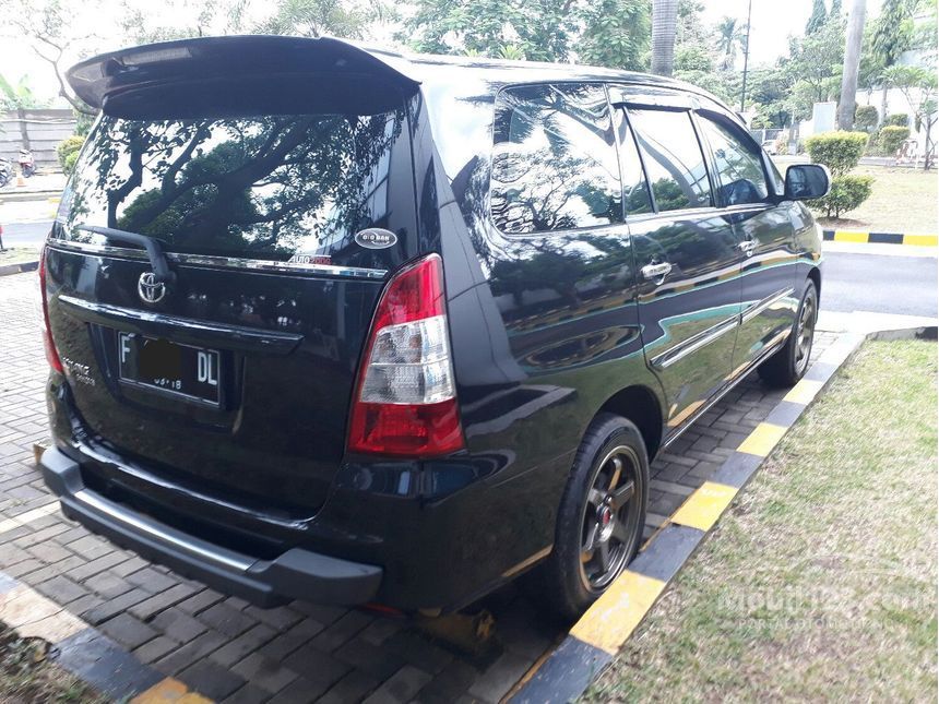 Jual Mobil Toyota Kijang Innova 2013 J 2.0 di Jawa Barat Manual MPV ...