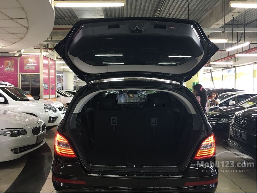 Jual Mobil Mercedes-Benz R300 L 2012 V251 3.0 di DKI Jakarta Automatic ...