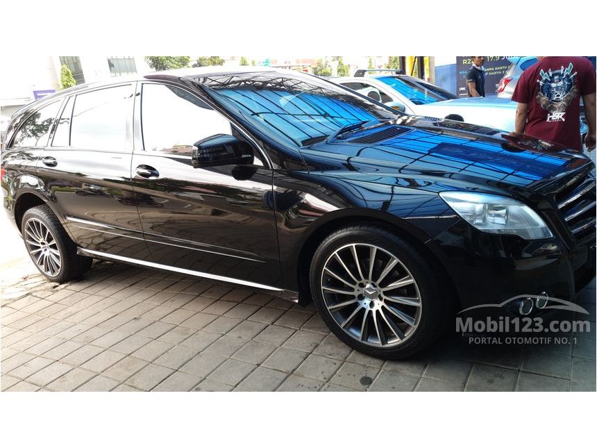 Jual Mobil Mercedes-Benz R300 L 2011 Family 3.0 di Bali Automatic MPV ...