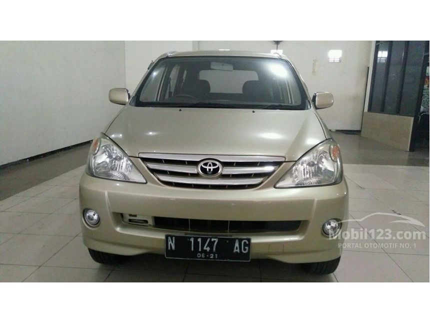 Jual Mobil Toyota Avanza 2004 G 1.3 di Jawa Timur Manual MPV Emas Rp 97 ...
