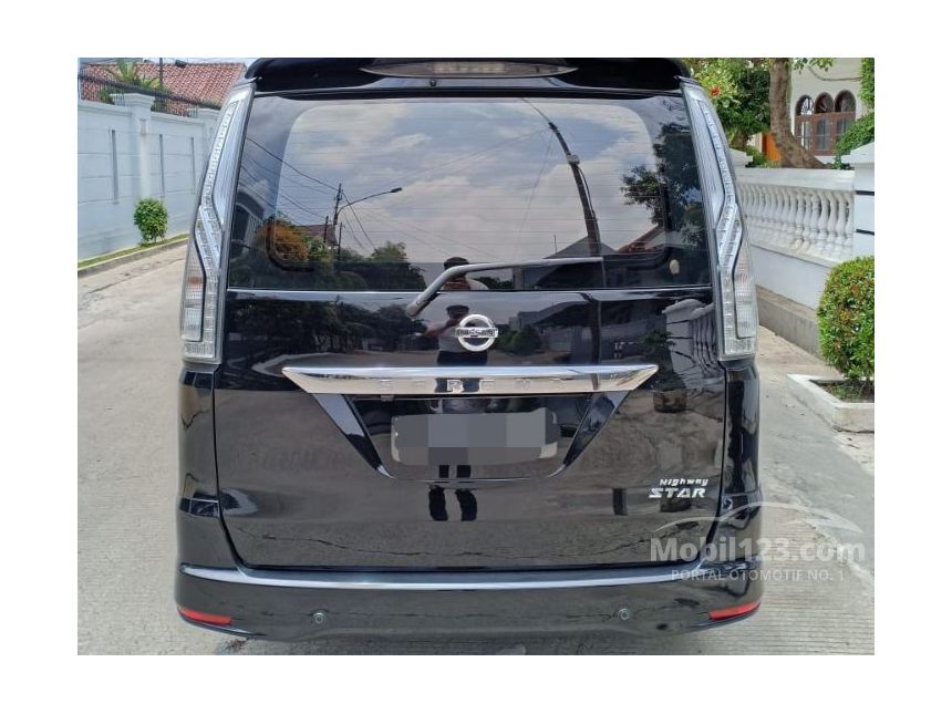 Jual Mobil Nissan Serena 2015 Highway Star 2.0 di DKI Jakarta Automatic ...