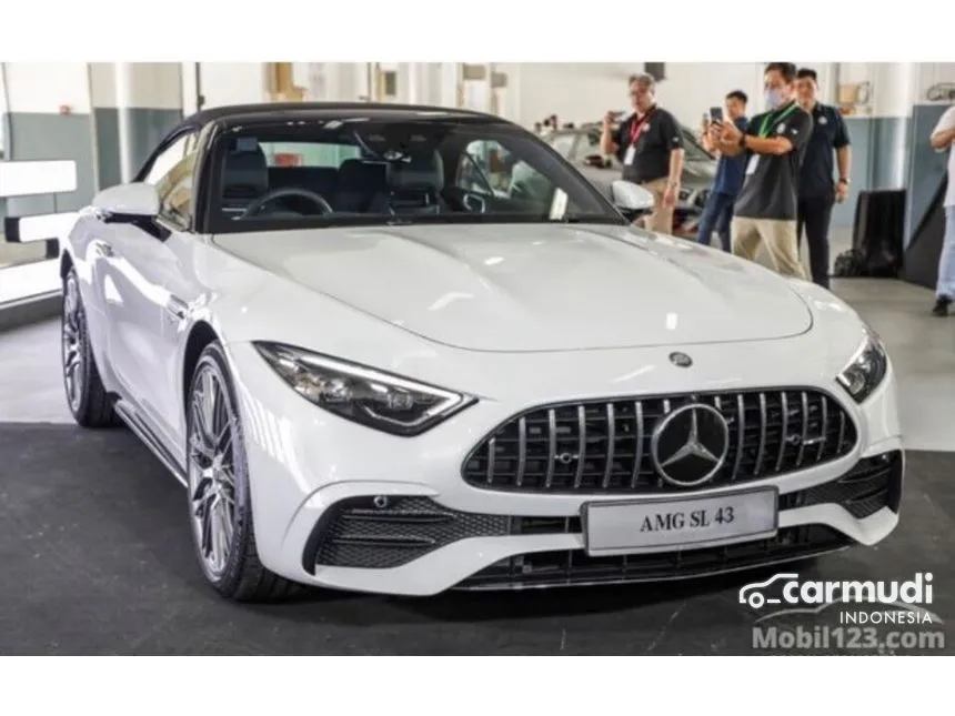 Mercedes-Benz SL43 AMG 2023 AMG 2.0 in DKI Jakarta Automatic Cabriolet ...