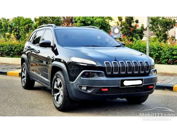 Jual Jeep Cherokee SUV Bekas, Harga Termurah, Kondisi Terbaik | Mobil123