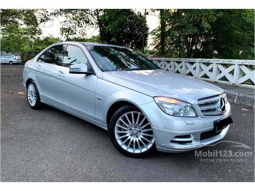 Jual Mobil Mercedes-Benz C300 2011 Avantgarde 3.0 di DKI Jakarta ...