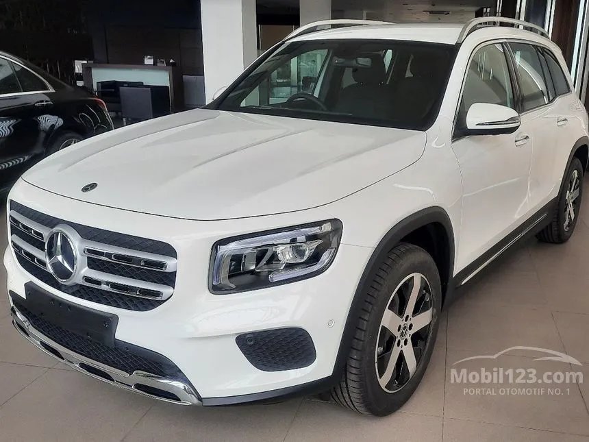 Jual Mobil Mercedes-Benz GLB200 2022 Progressive Line 1.3 di DKI ...