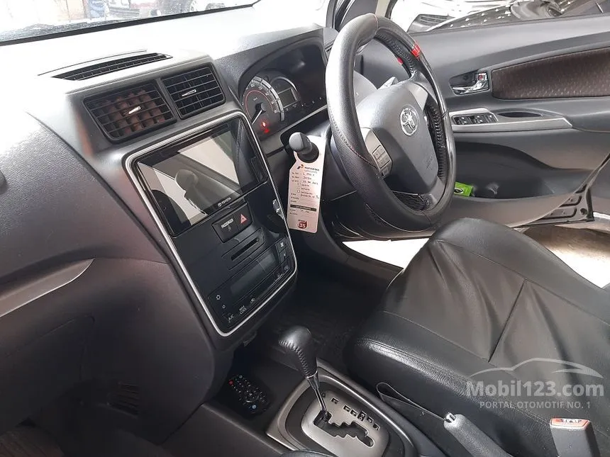 Jual Mobil Toyota Avanza 2019 Veloz 1.5 di Jawa Timur Automatic MPV ...