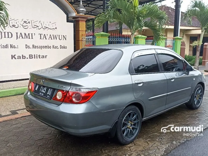 Jual Mobil Honda City 2006 VTEC 1.5 di Jawa Timur Automatic Sedan Abu ...