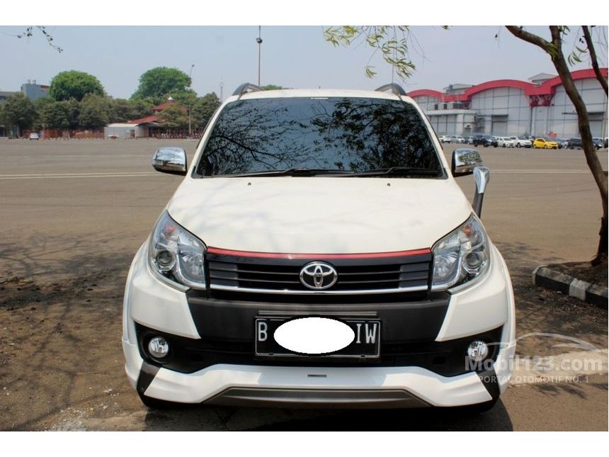 Jual Mobil Toyota Rush 2017 TRD Sportivo 1.5 di DKI Jakarta Automatic ...