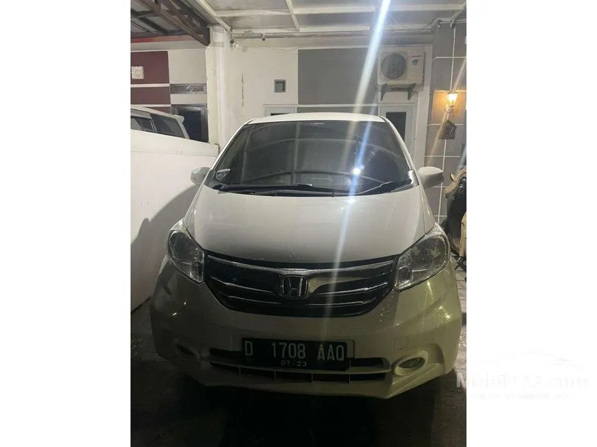 Jual Mobil Honda Freed 2013 S 1.5 di Jawa Barat Automatic MPV Putih Rp ...