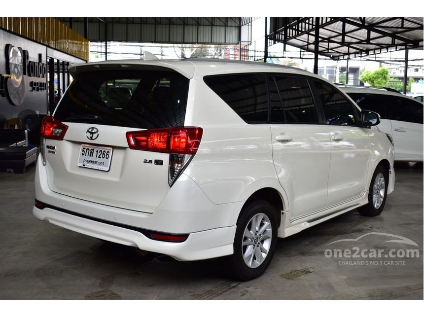 Toyota Innova 2017 Crysta G 2.8 in กรุงเทพและปริมณฑล Automatic Wagon สี ...