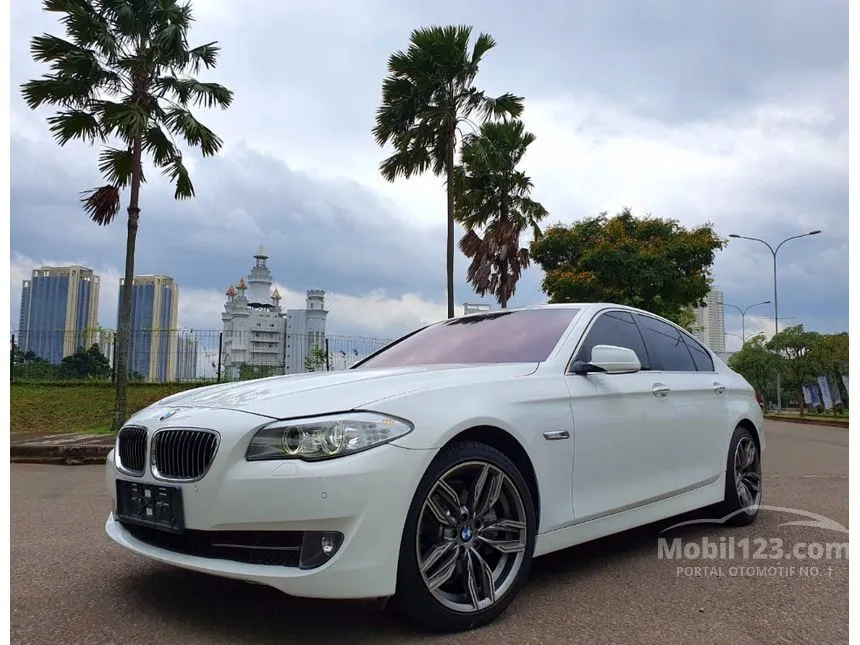 Jual Mobil BMW 528i 2014 Luxury 2.0 di DKI Jakarta Automatic Sedan Putih Rp 385.000.000 ...