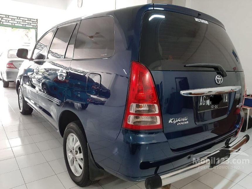Jual Mobil Toyota Kijang Innova 2004 V 2.0 di Jawa Timur Manual MPV ...