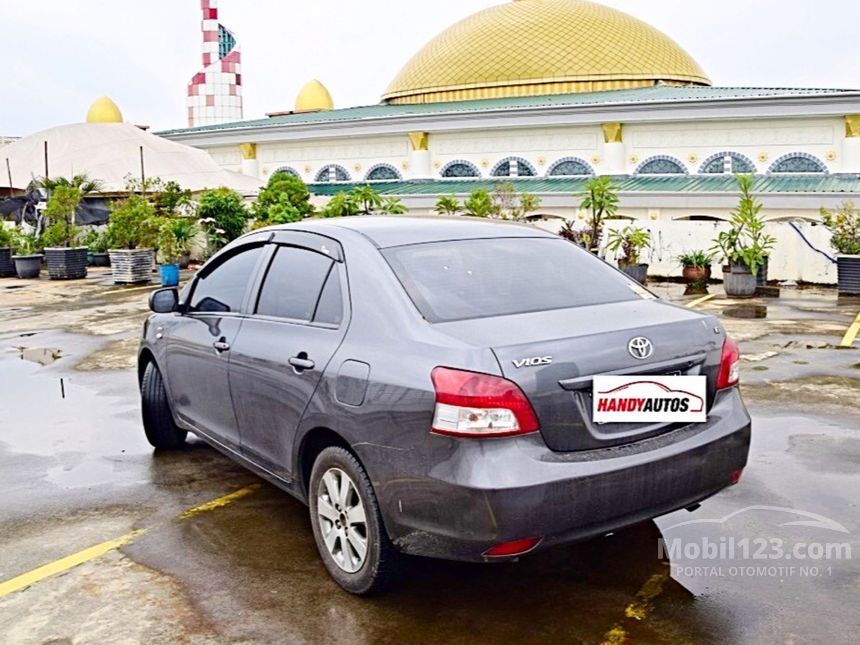 Jual Mobil Toyota Limo 2009 1.5 di Banten Manual Sedan Abu-abu Rp 49. ...