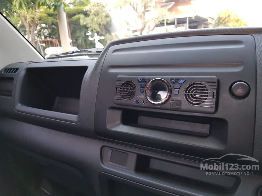 Jual Mobil Suzuki Mega Carry 2018 1.5 di Jawa Timur Manual Pick-up ...