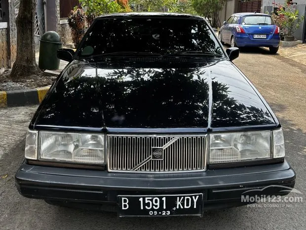 Volvo Bekas di Indonesia Harga Murah, Kredit Mudah! | Mobil123