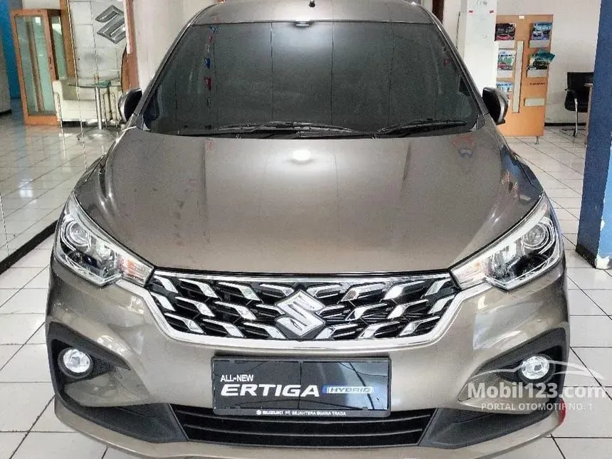 Jual Mobil Suzuki Ertiga 2022 GX Hybrid 1.5 di Banten Automatic MPV Abu ...