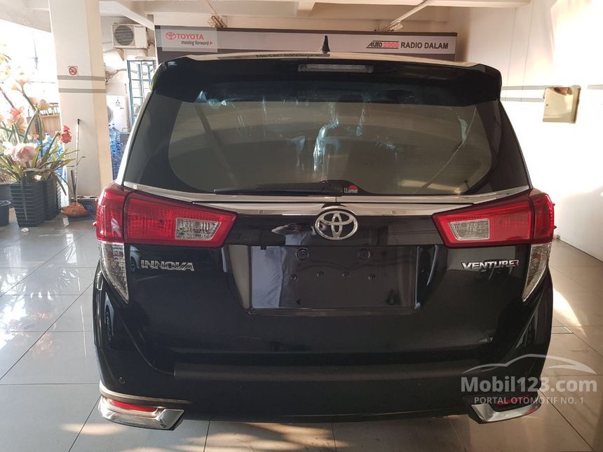 Jual Mobil Toyota Innova Venturer 2019 2.0 di DKI Jakarta Automatic ...