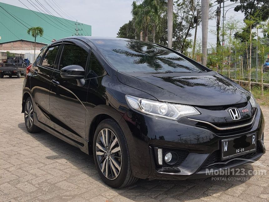 Jual Mobil Honda Jazz 2015 RS 1.5 di Jawa Timur Automatic Hatchback ...