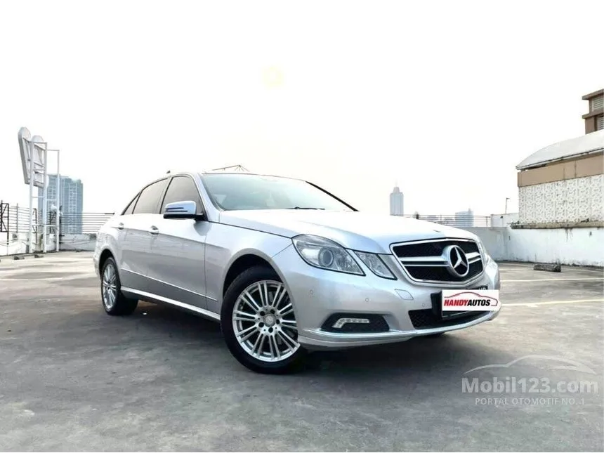 Jual Mobil Mercedes-Benz E300 2009 Elegance 3.0 di DKI Jakarta Automatic Sedan Silver Rp 269.000 ...