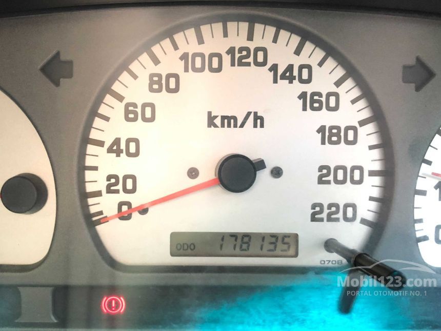 Jual Mobil Nissan Terrano 2004 Spirit S2 2.4 di Banten Manual SUV Hitam ...