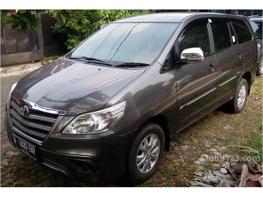 Jual Mobil Toyota Kijang Innova 2013 E 2.5 di Jawa Barat Manual MPV Abu ...