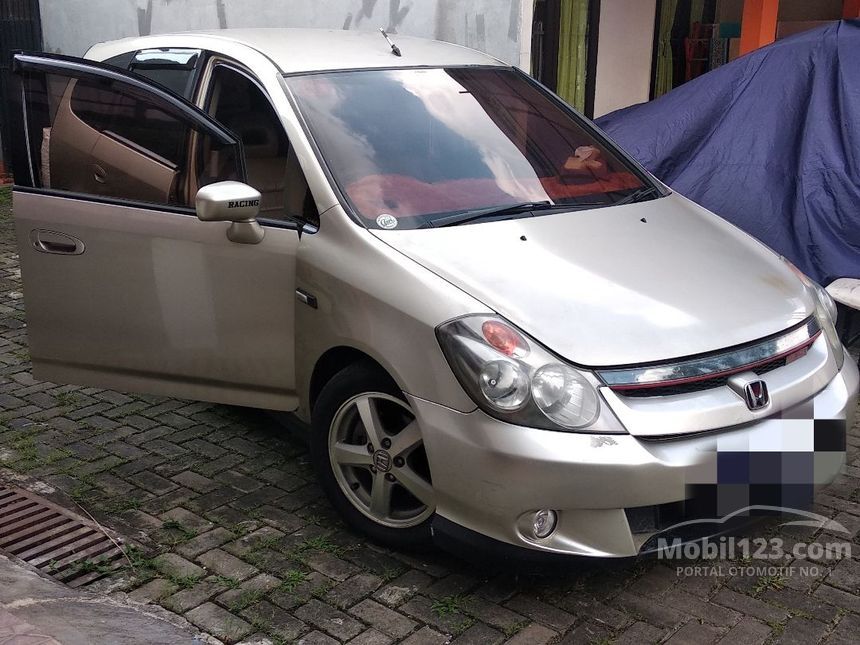 Jual Mobil Honda Stream 2004 2 2.0 di DKI Jakarta Automatic MPV Coklat ...