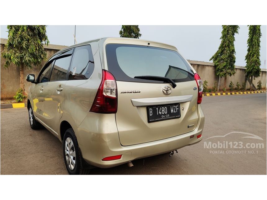 Jual Mobil Toyota Avanza 2017 E 1.3 di Banten Automatic MPV Kuning Rp ...