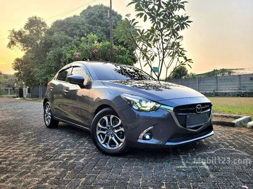 Jual Mobil Mazda 2 2018 GT 1.5 di DKI Jakarta Automatic Hatchback Abu ...