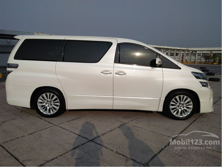 Jual Mobil Toyota Vellfire 2012 ZG 2.4 di DKI Jakarta Automatic Van ...