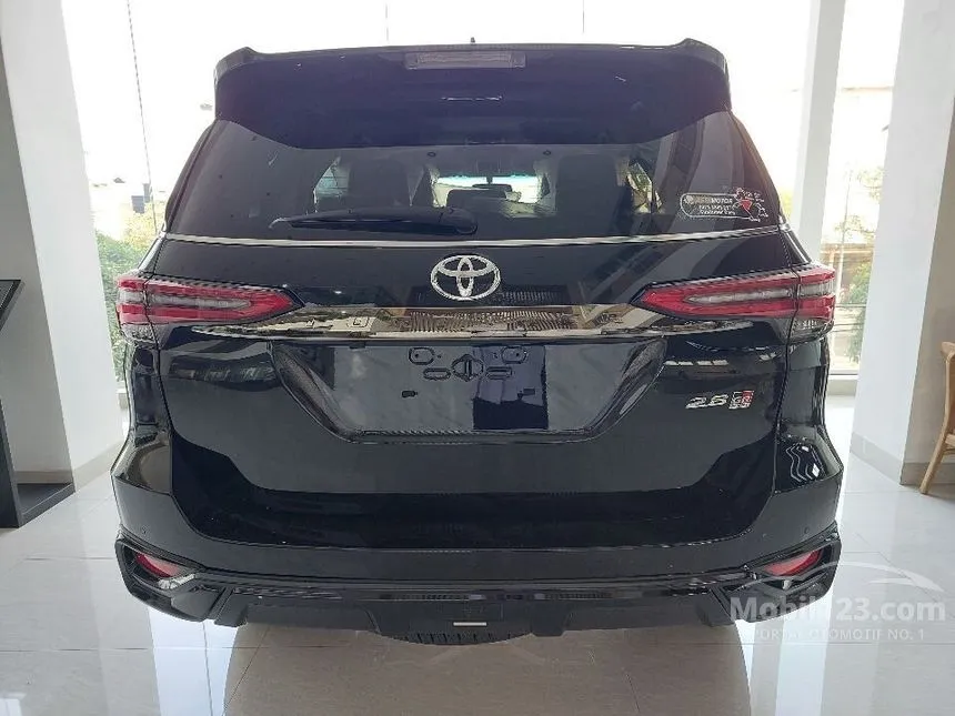 Jual Mobil Toyota Fortuner 2024 GR Sport Two-Tone 2.8 di Jawa Timur ...