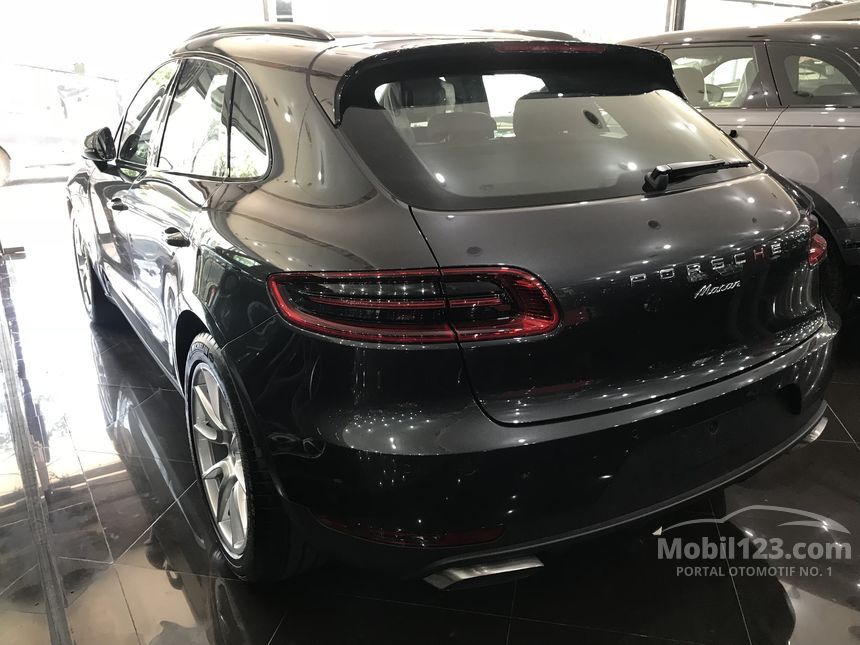 Jual Mobil Porsche Macan 2017 95B 2.0 di DKI Jakarta Automatic SUV Abu ...