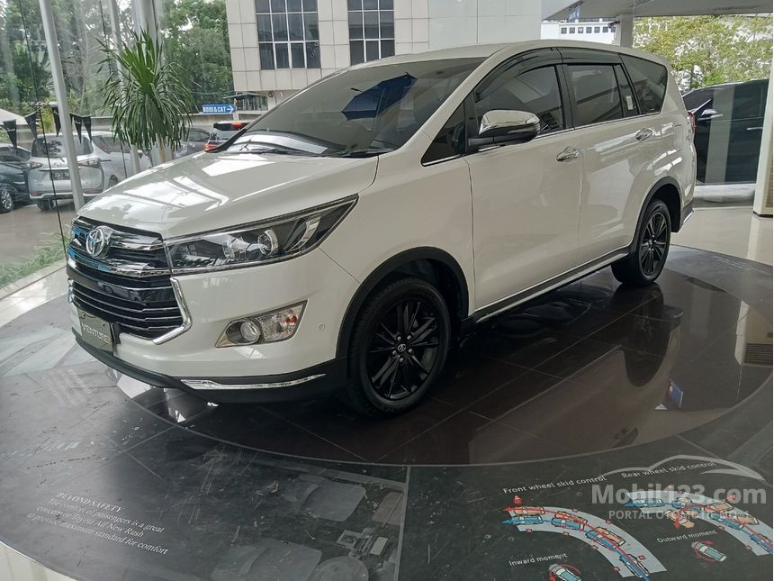 Jual Mobil Toyota Innova Venturer 2019 2.4 di DKI Jakarta Automatic ...