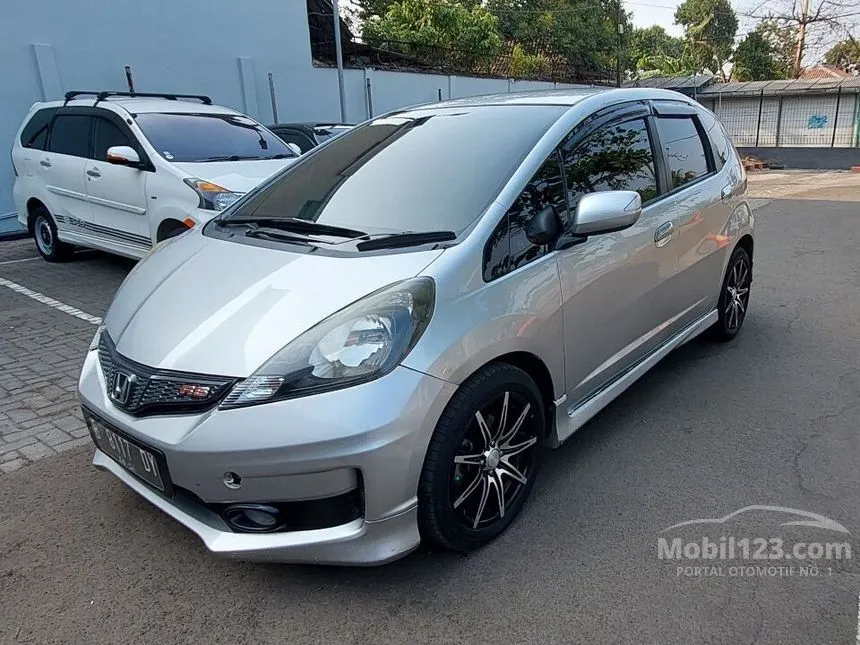 Jual Mobil Honda Jazz 2014 RS 1.5 di DKI Jakarta Automatic Hatchback Silver Rp 133.000.000 ...