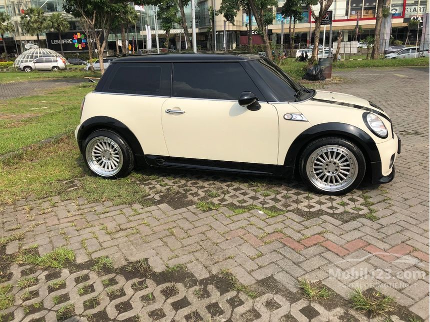 Jual Mobil MINI Cooper 2008 S 1.6 di Jawa Timur Automatic Hatchback ...