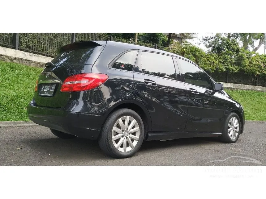 Jual Mobil Mercedes-Benz B200 2013 Urban 1.6 di DKI Jakarta Automatic ...