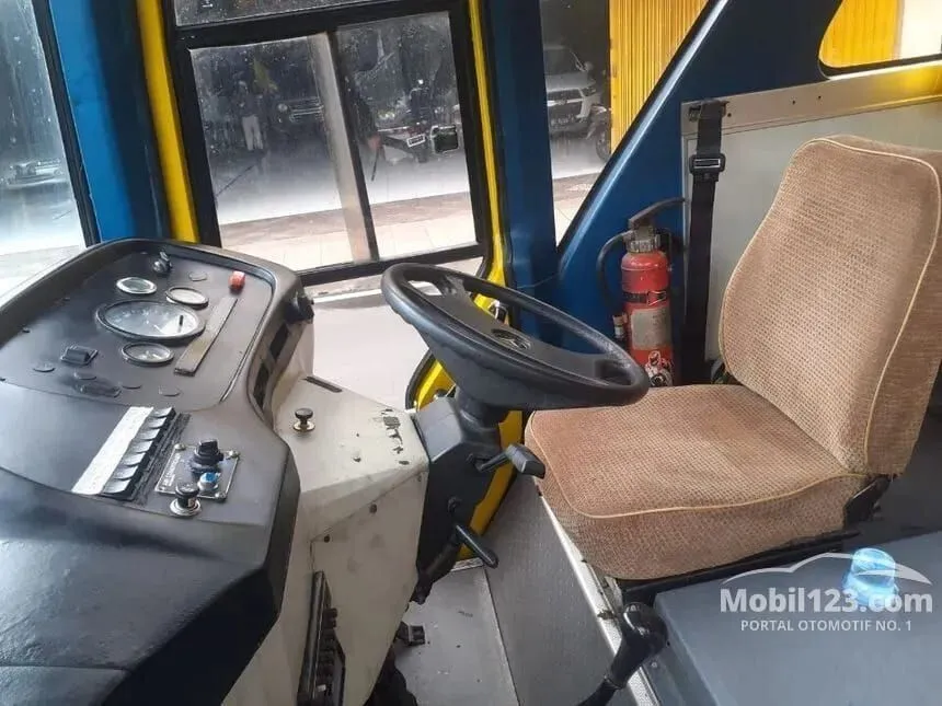 Jual Mobil Mercedes-Benz OM 364 1996 Bus 4.0 di Jawa Timur Manual Full ...
