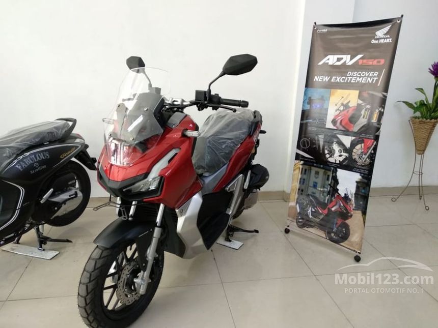 Jual Motor Honda ADV 2019 0.2 di DKI Jakarta Automatic Others Marun Rp ...